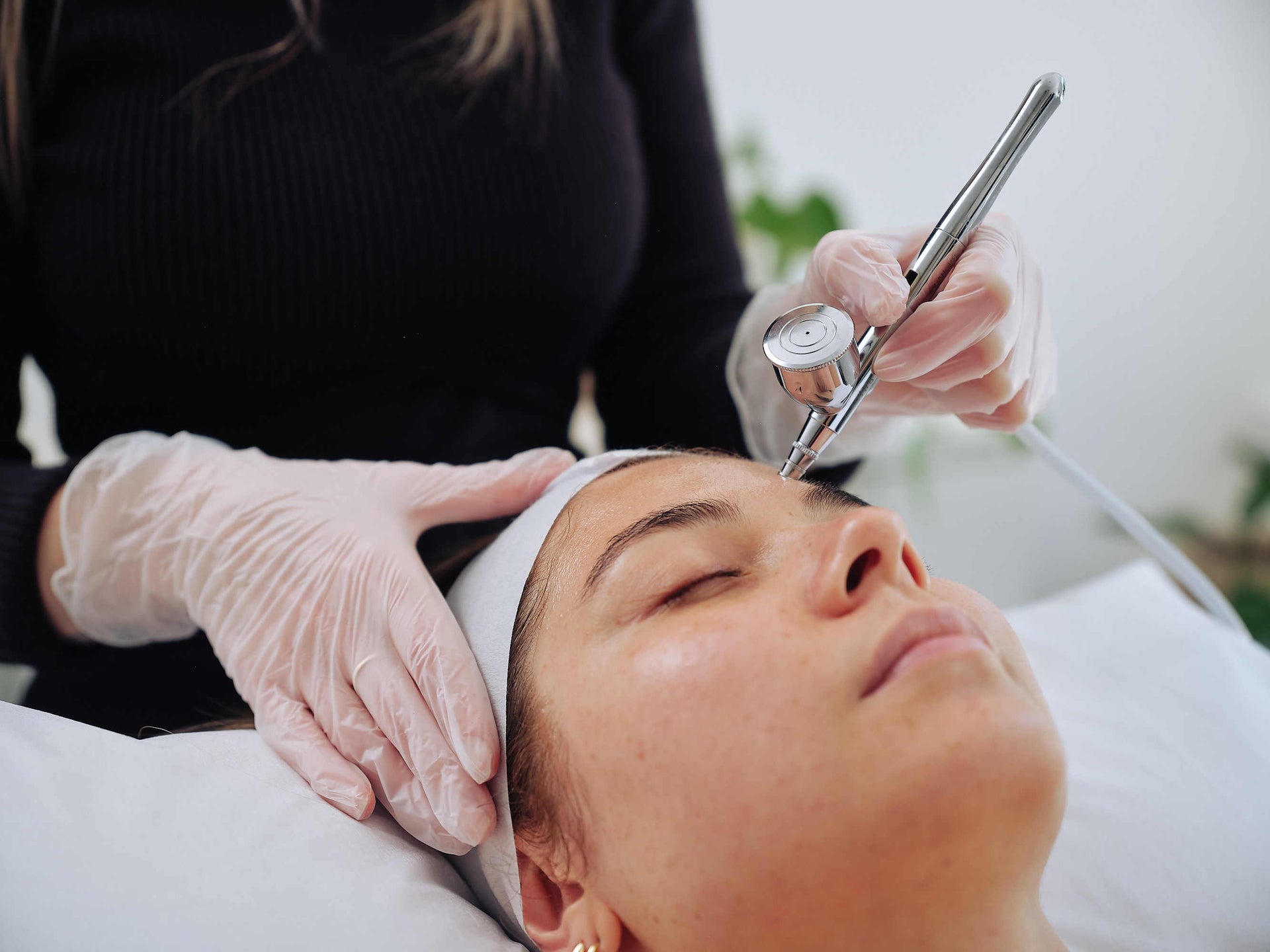 Oxygen Facial Treatment | Melbourne & Ballarat – Clinica Lase